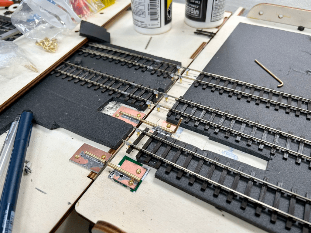 Track – Interlocking