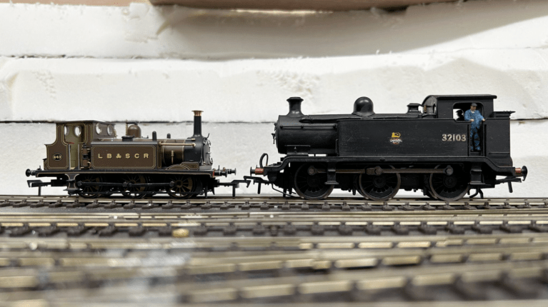 E2 No. 103 – Interlocking